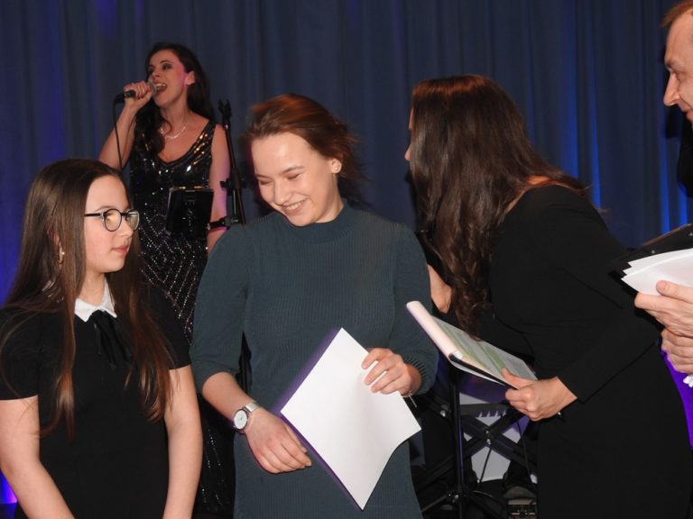 Beata Menzel, Agata Łanica i Małgorzata Adamska, Sandra Murzicz i ...